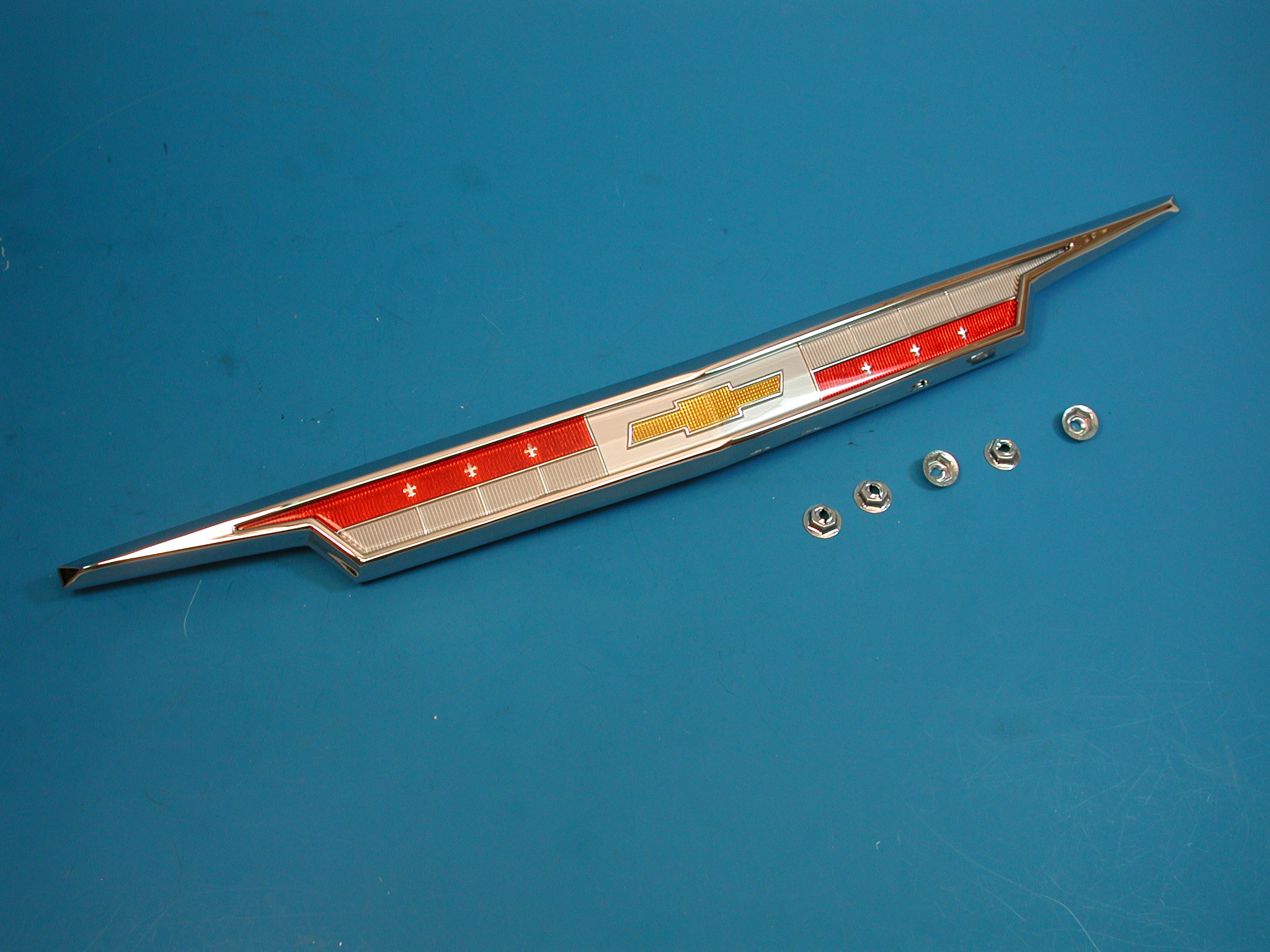 Chevy Hood Emblem Assembly, Complete, Good, 1962