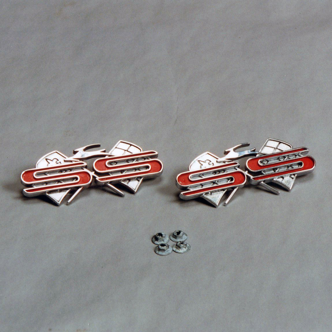 Chevy Quarter Panel Crossed Flags Emblems, Impala SS, 1961 - Bowtie ...